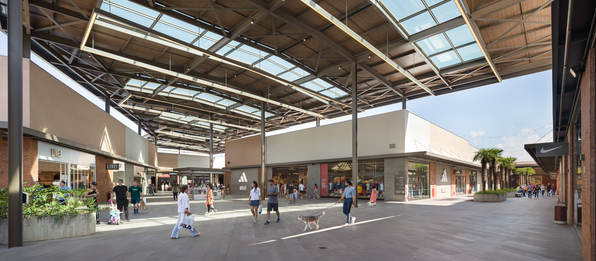 UAUTLET: City Center Outlet Premium conta com descontos em grandes ...